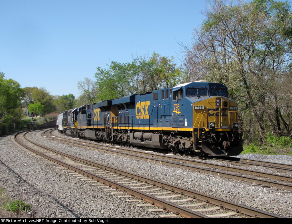 CSX 795